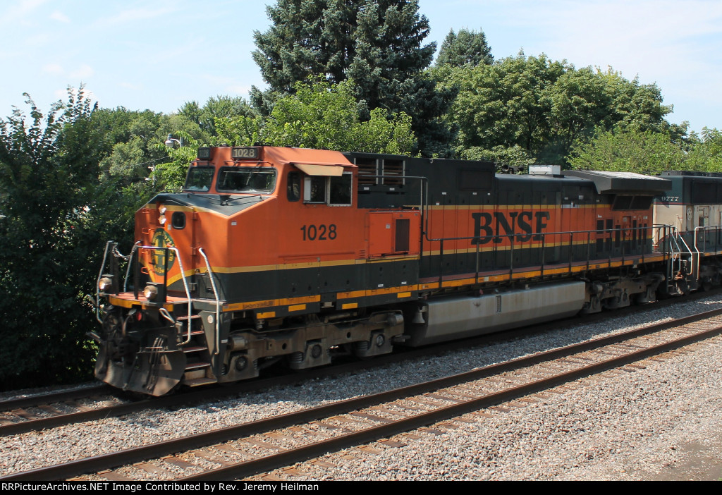 BNSF 1028 (3)